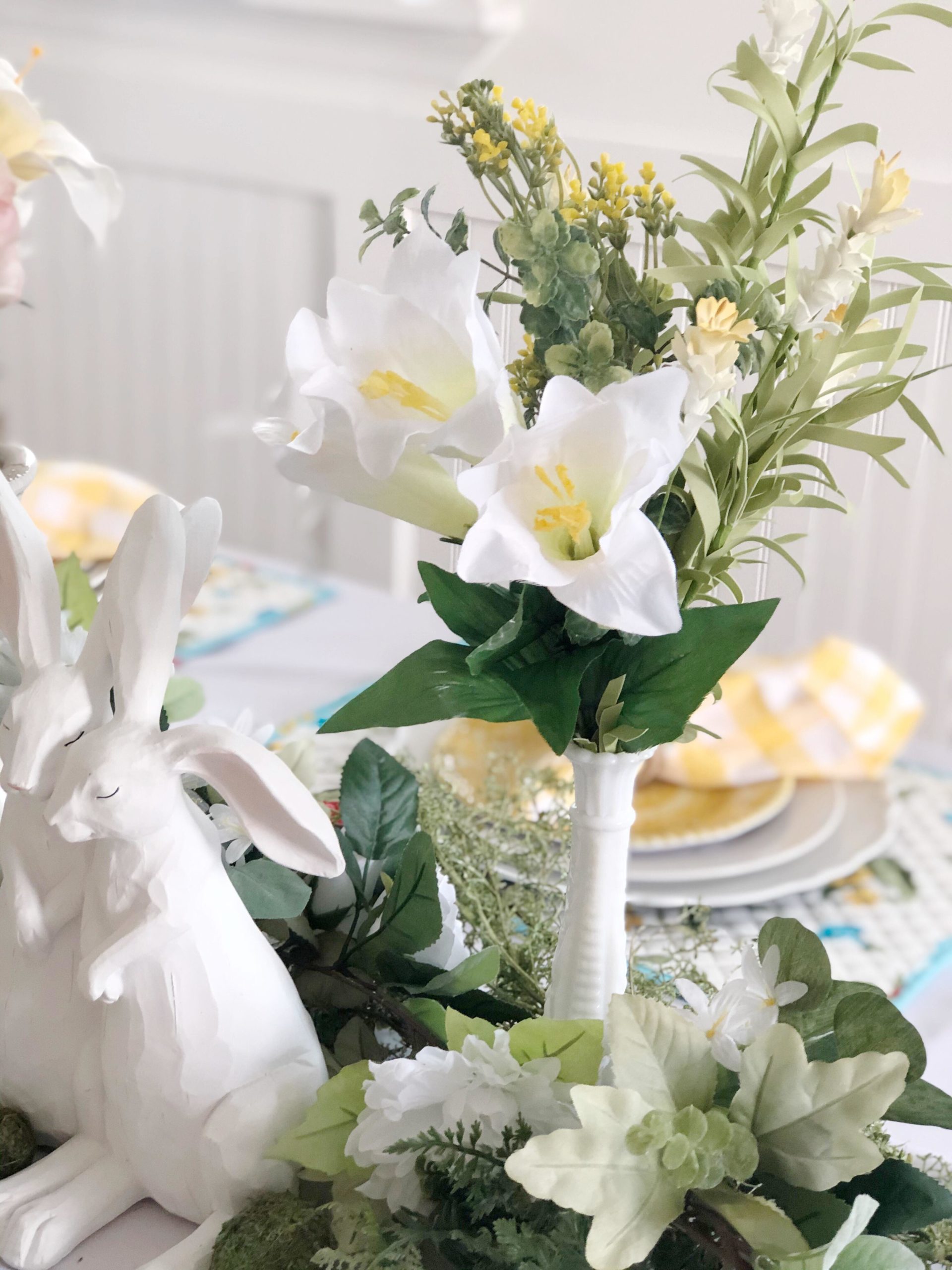 How to Create a Beautiful Easter Tablescape - The Curated Farmhouse
