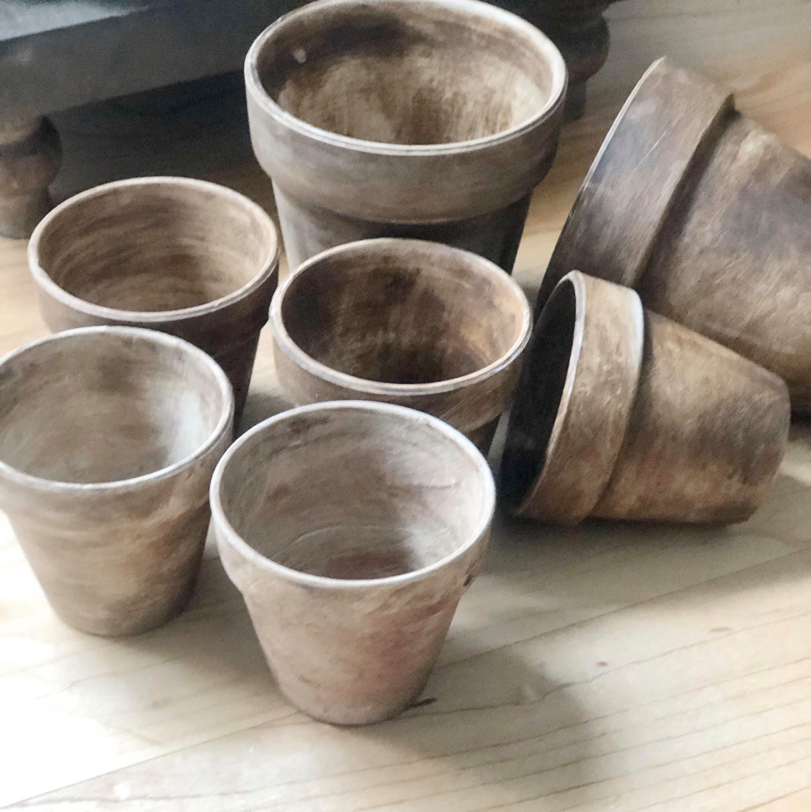 DIY Vintage Pot Tutorial - The Curated Farmhouse