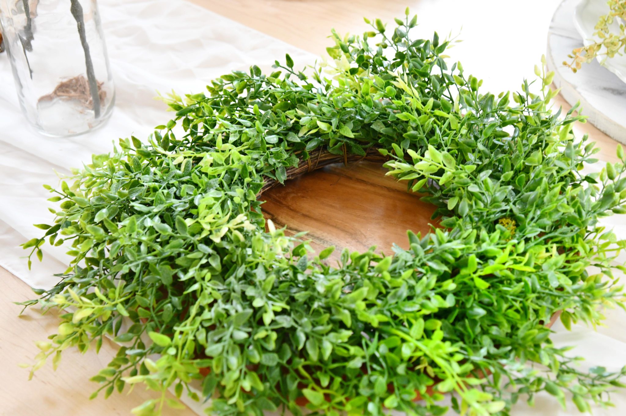 How to Create a Summer Tablescape That Wows