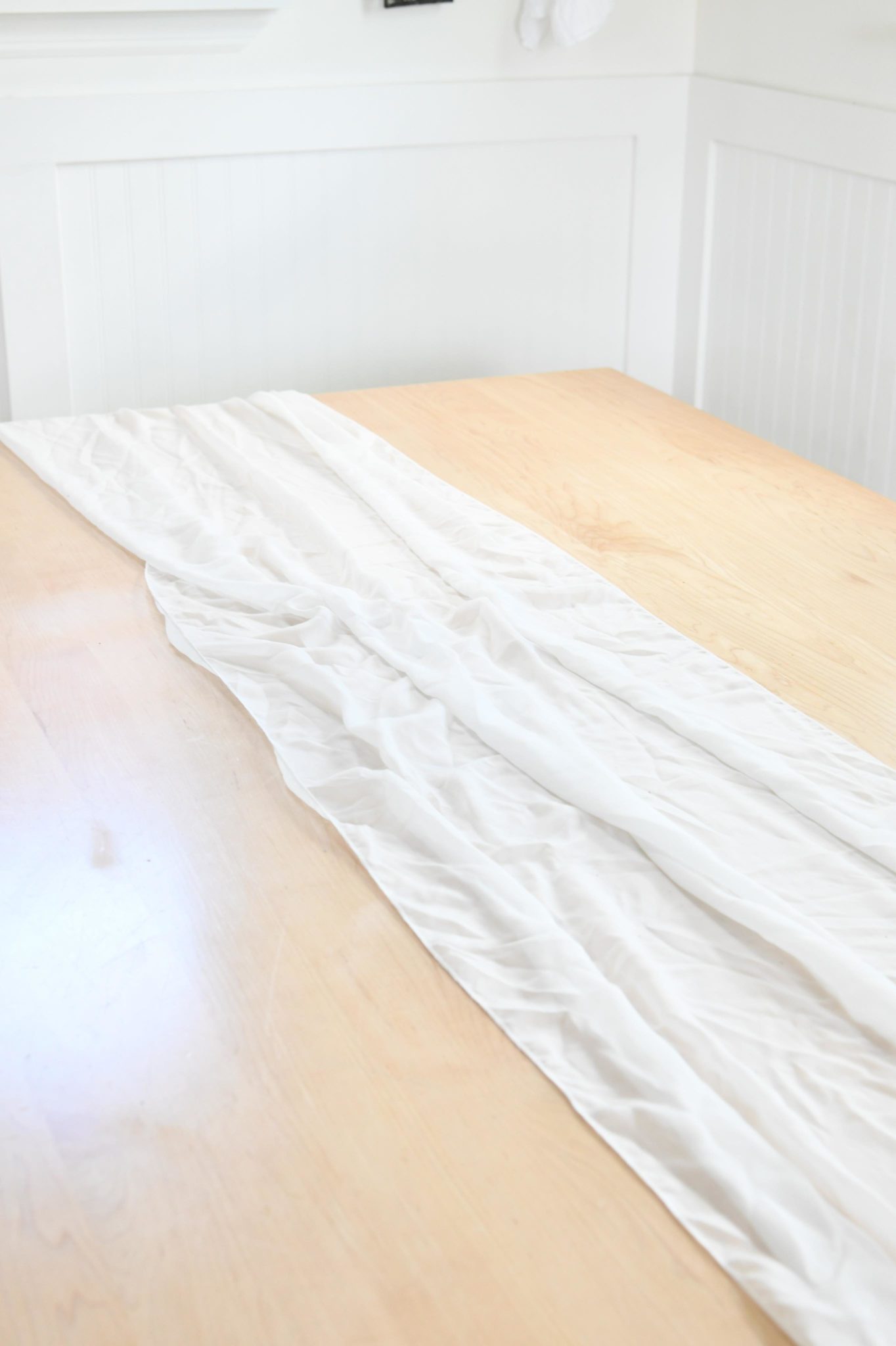 How to Create a Summer Tablescape That Wows