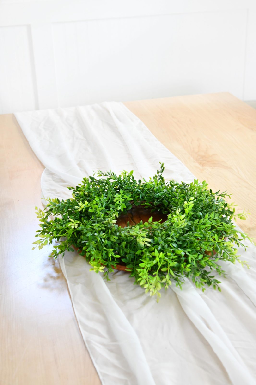 How to Create a Summer Tablescape That Wows