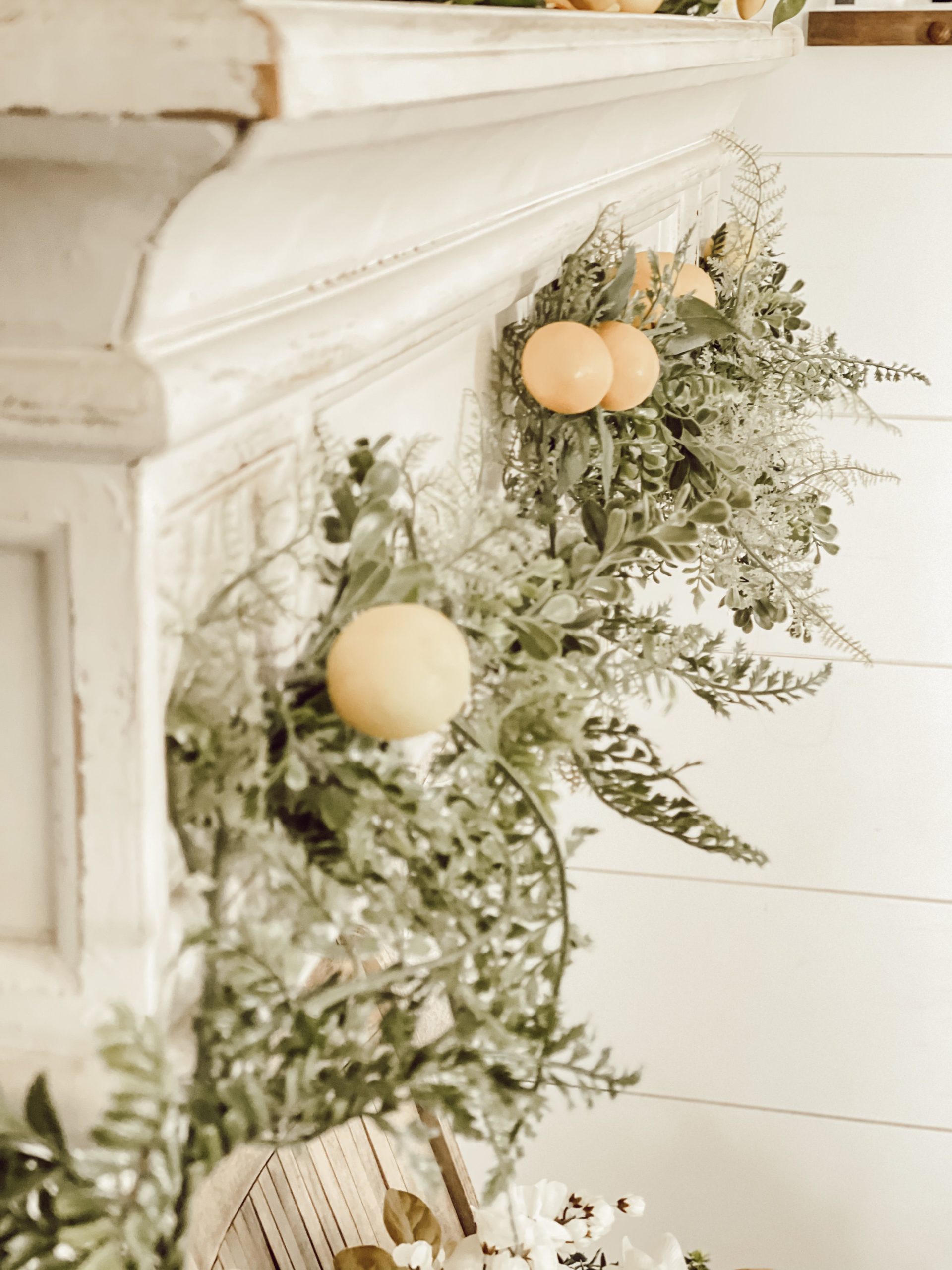 How To Decorate Your Summer Mantle Like a Pro