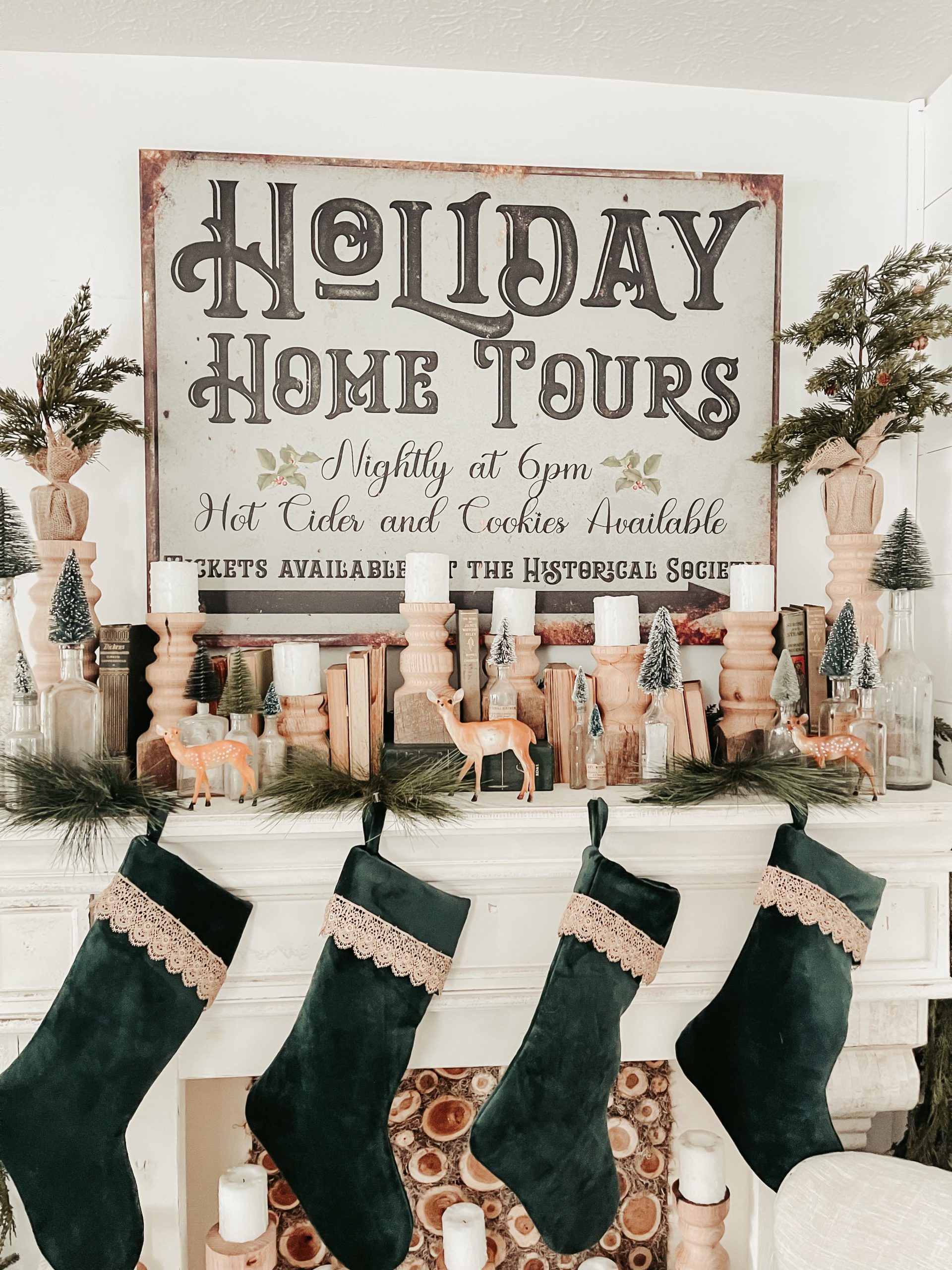 How To Style These Gorgeous Farmhouse Christmas Signs