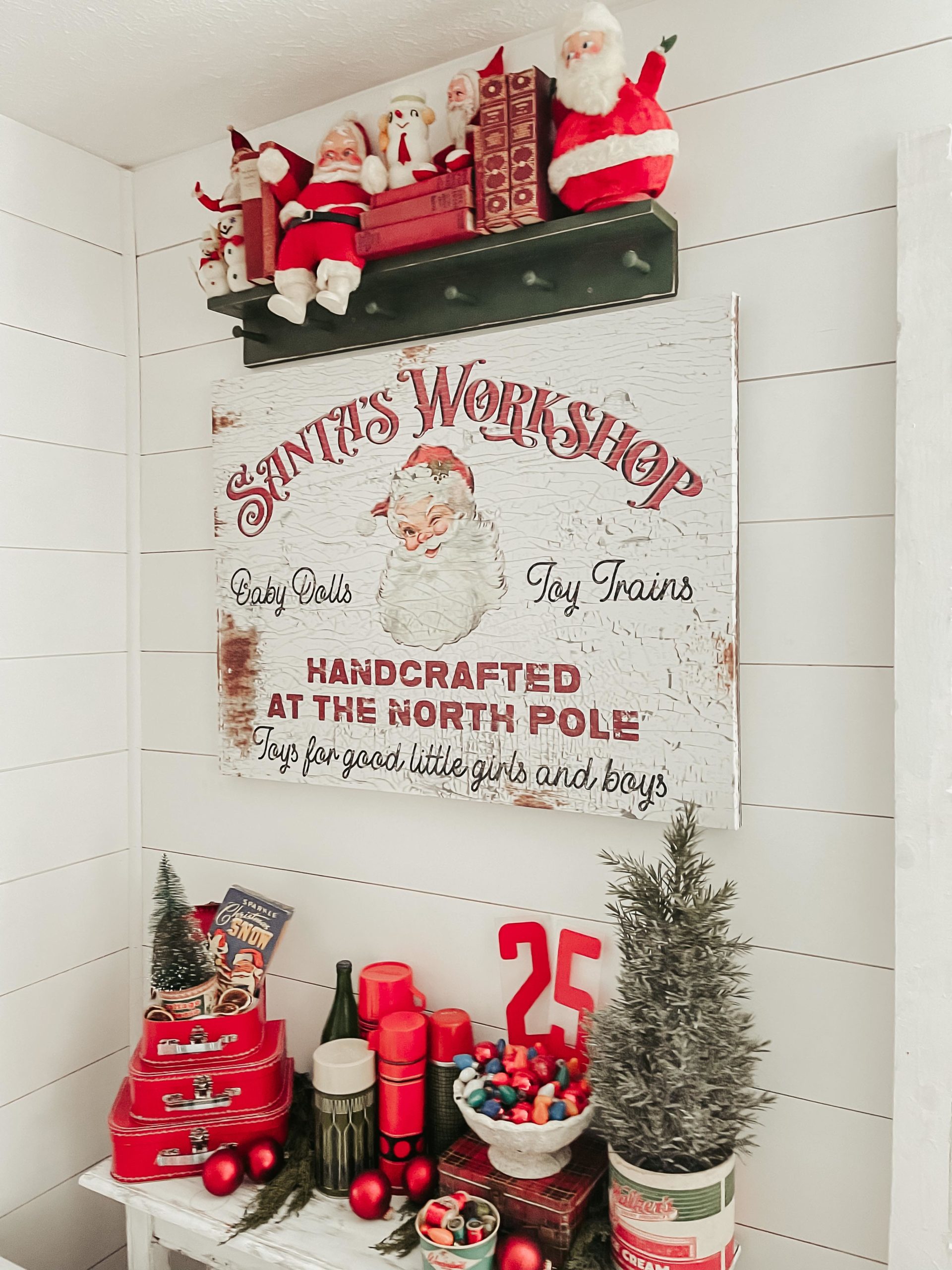 How To Style These Gorgeous Farmhouse Christmas Signs
