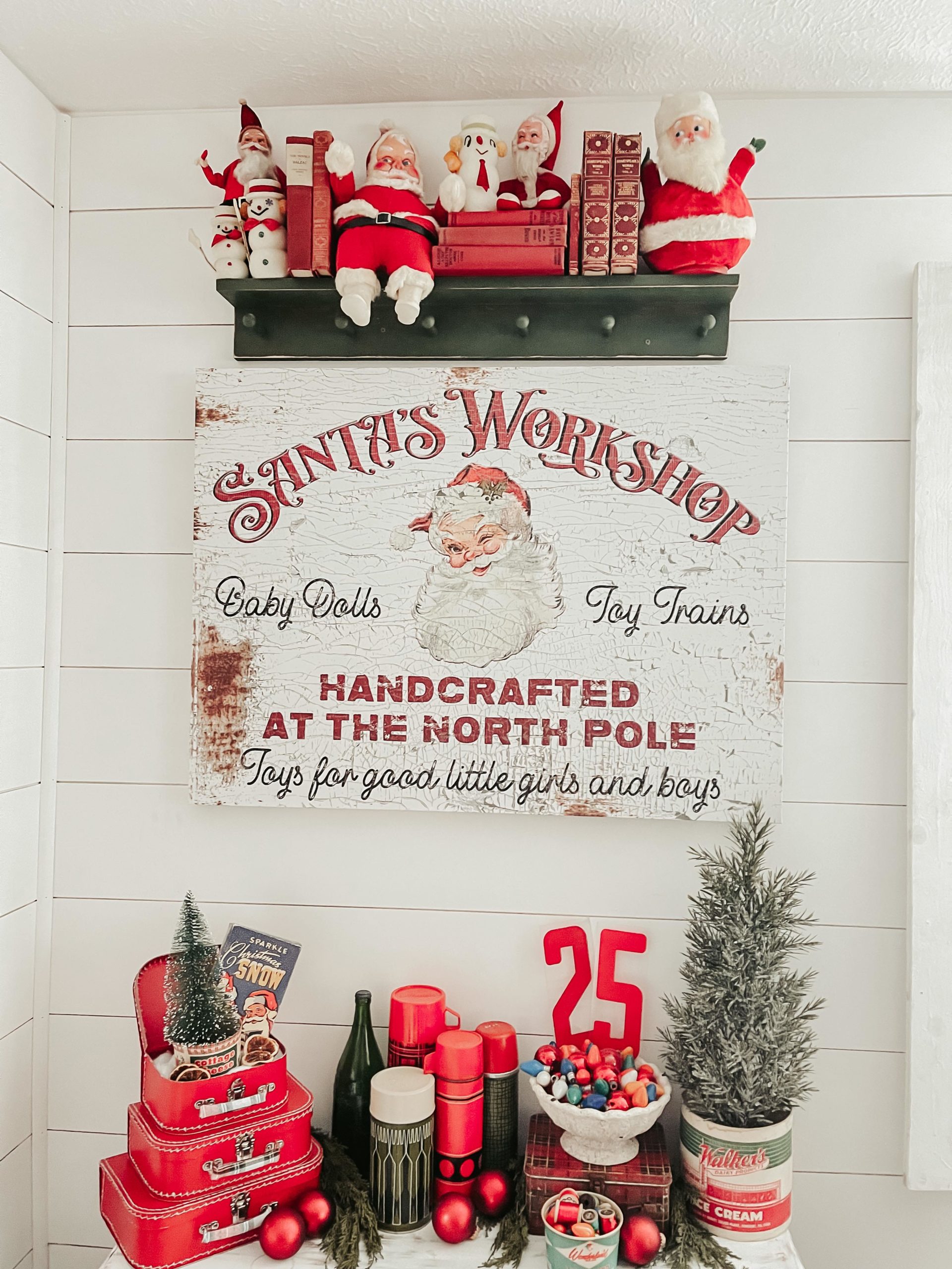 How To Style These Gorgeous Farmhouse Christmas Signs