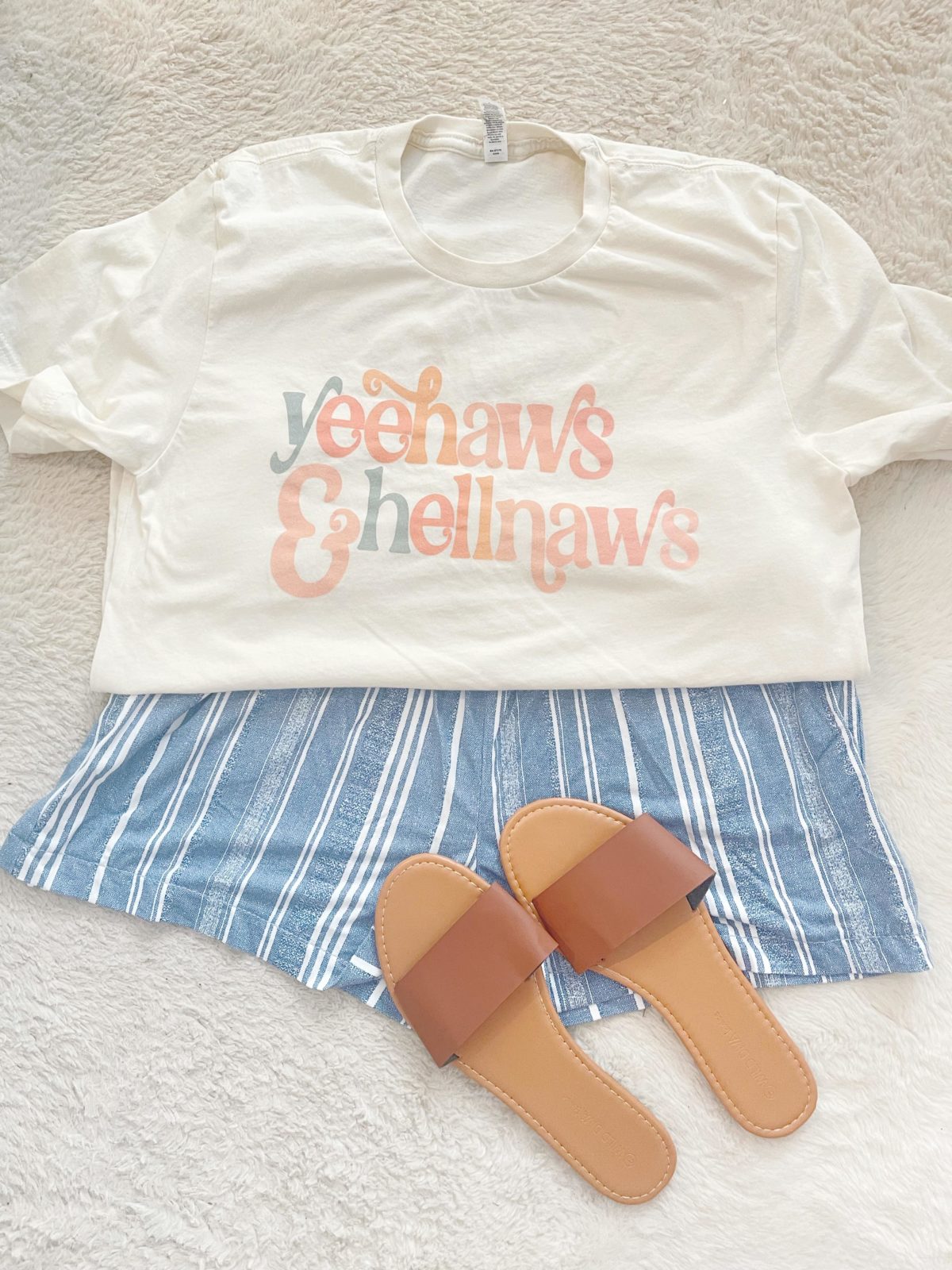 The Best 10 Essential Tees For Summer - The Curated Farmhouse