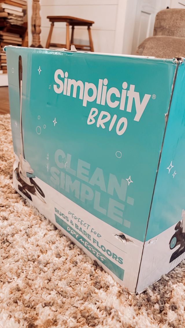 Make Cleaning a Breeze: Introducing the Simplicity Brio Vacuum Cleaner!